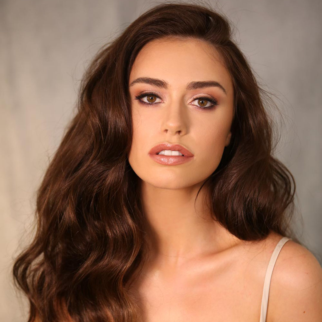 Model Shauna R is Stunning! | BMA Models Blog