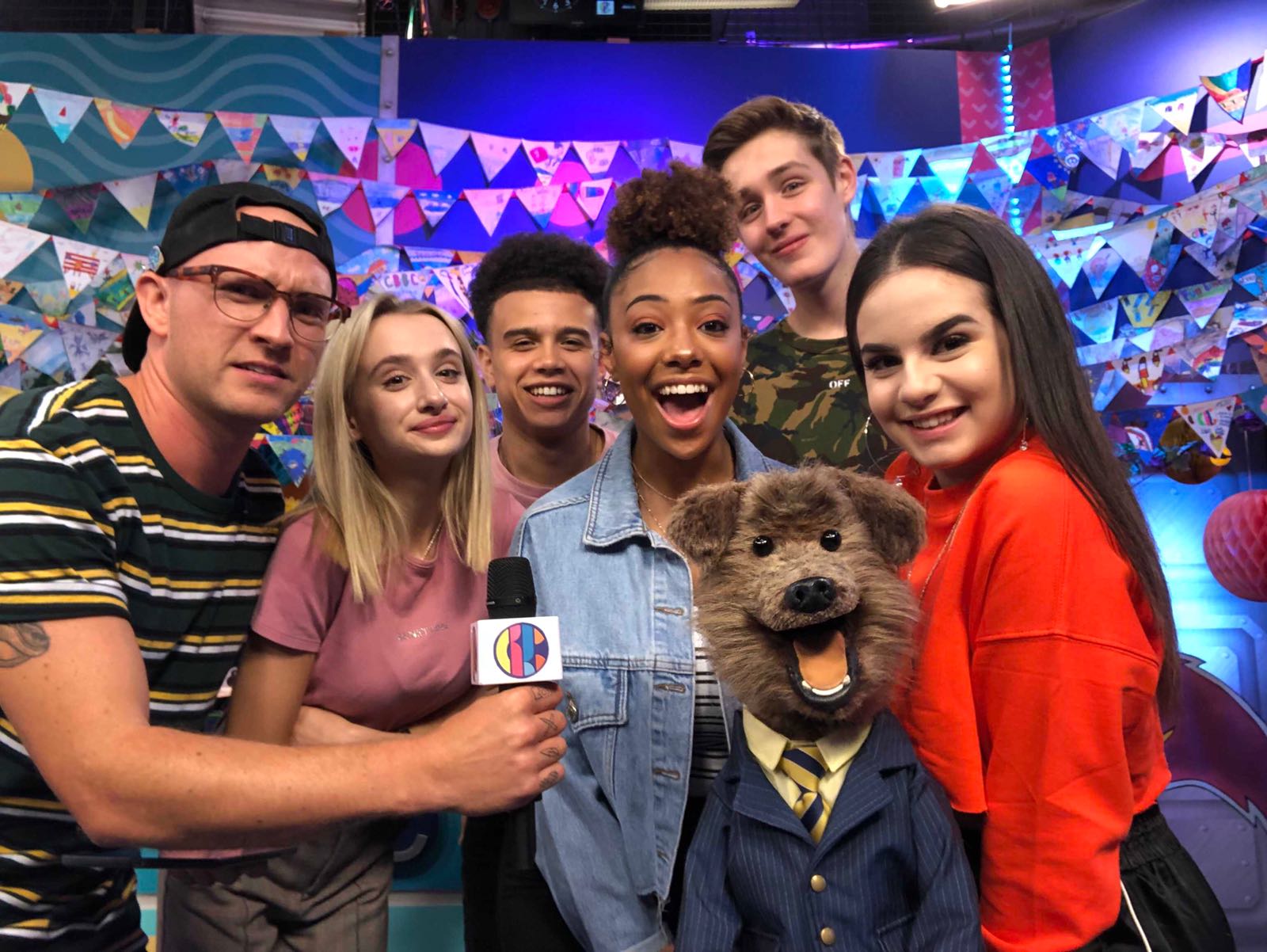 SEASON 4 OF 'SO AWKWARD' GETS RAVE REVIEWS!! | BMA Models Blog