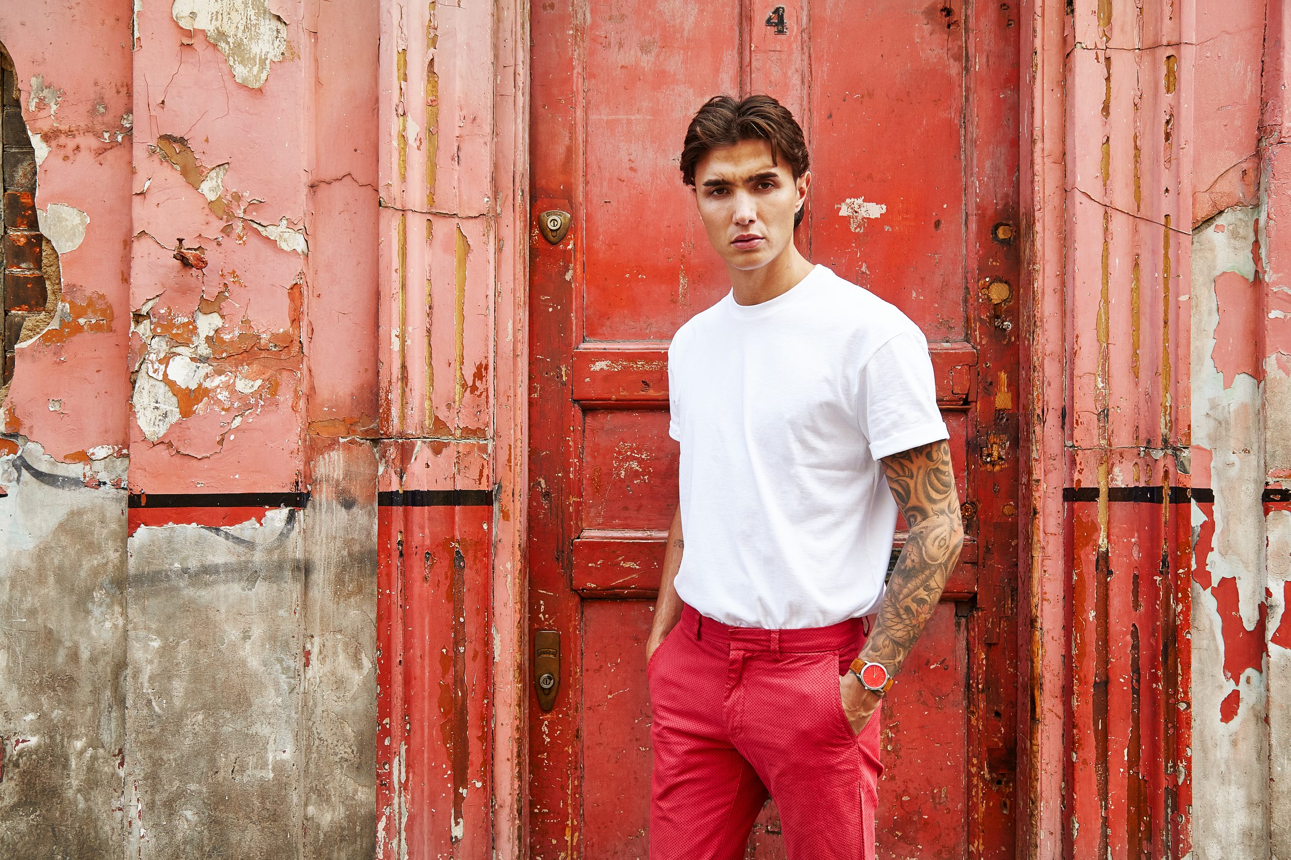 WARREN SHOOTS FOR RAYMOND AND PEARL WATCHES!! | BMA Models Blog